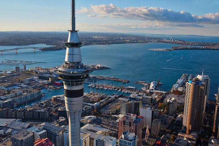 Stylish High-rise Studio With City Views| Akl Cbd - Auckland