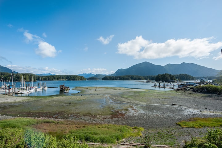 Port-o-call - Tofino
