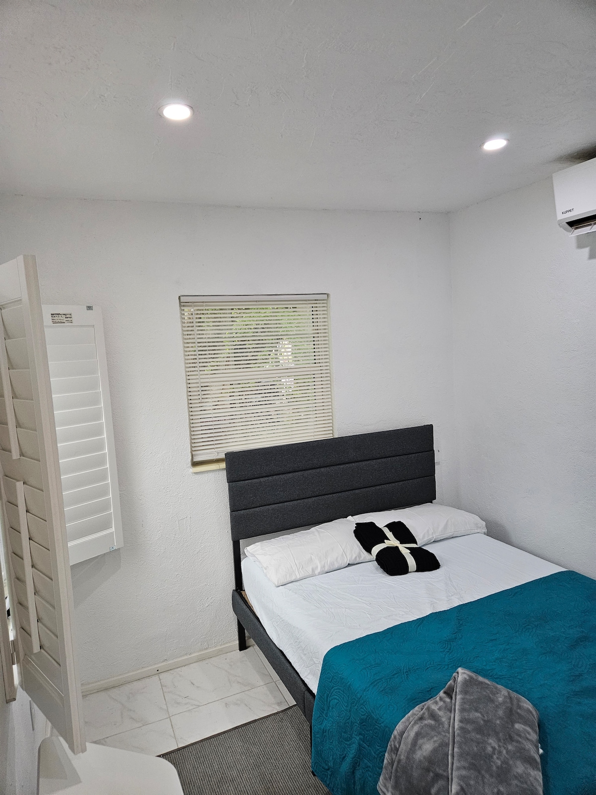 Minicasa privada con estacionamiento cerca de Biscayne - Casas ...