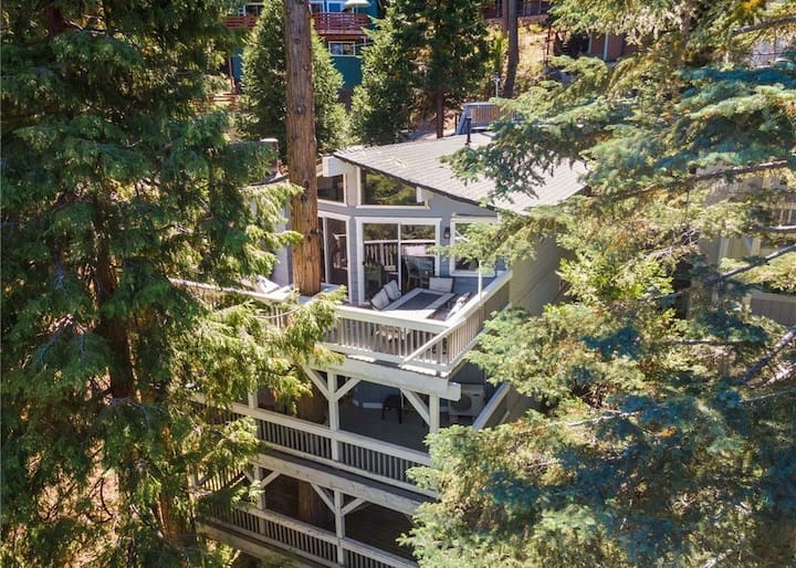 Cozy Treehouse-beautiful Views And Sauna! - Lake Arrowhead, CA
