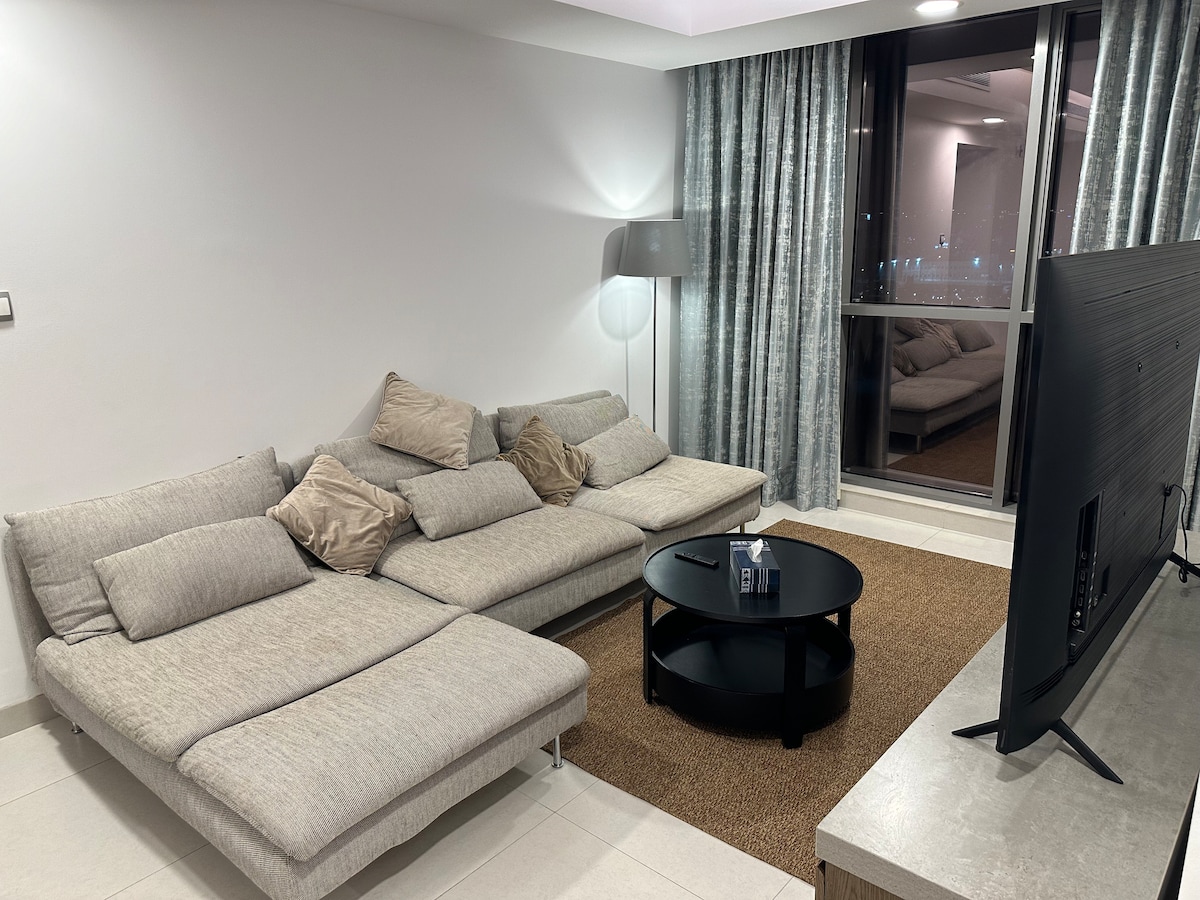 Pinnacle Row Cityscape Haven - Apartments for Rent in Muscat, Muscat ...