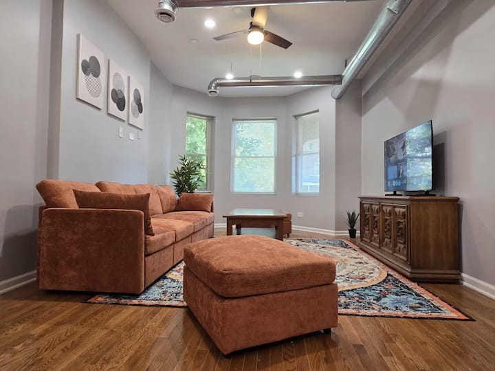 Chicago Luxe Loft | King Suite | 4br 3ba - Chicago