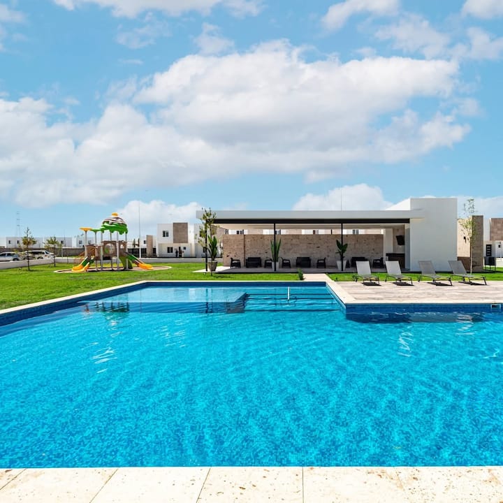 Casa En Fracc. Privado Con Alberca - Durango