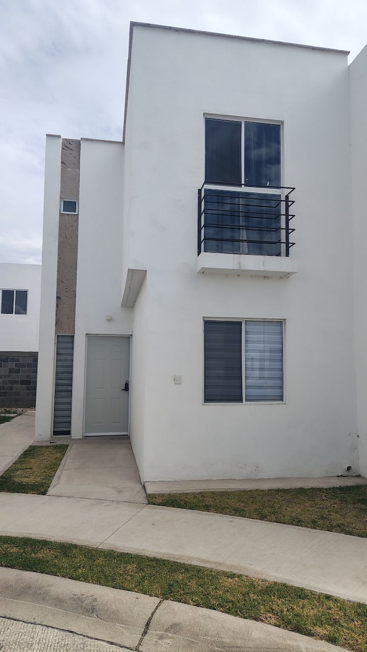 Casa Nueva En Fracc. Privado Ideal Para Descanso - Durango