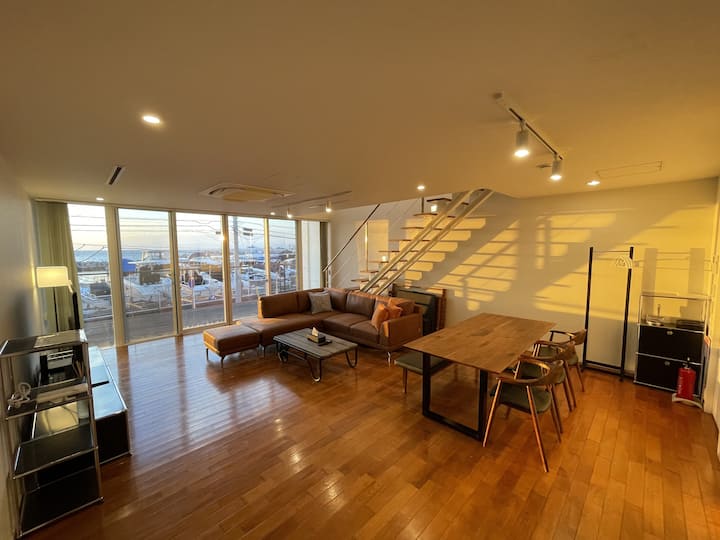 【1日1組限定】マリーナ目前｜オーシャンビュー＆サンセットのデザイナーズハウス｜最大6人 - Yokosuka