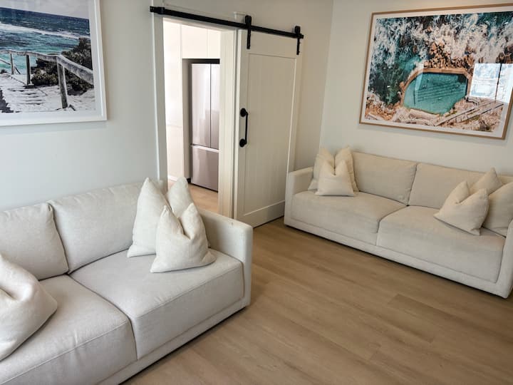 Modern 5br Clovelly Coastal Retreat + Big Backyard - Coogee