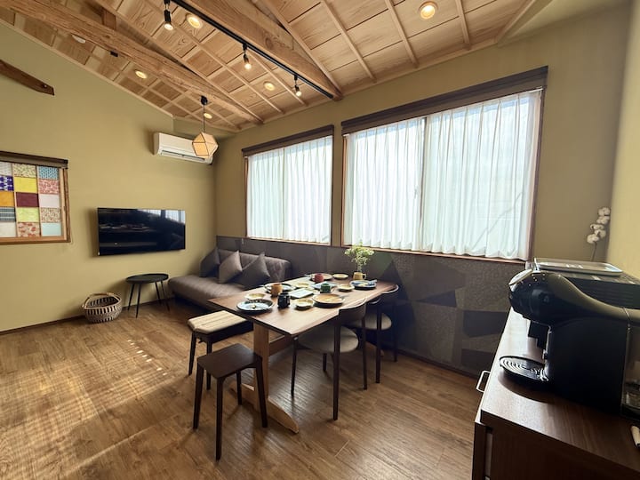 Bright 2f Kitchen & Painted Art Drs (Free P/bikes) - Kyoto