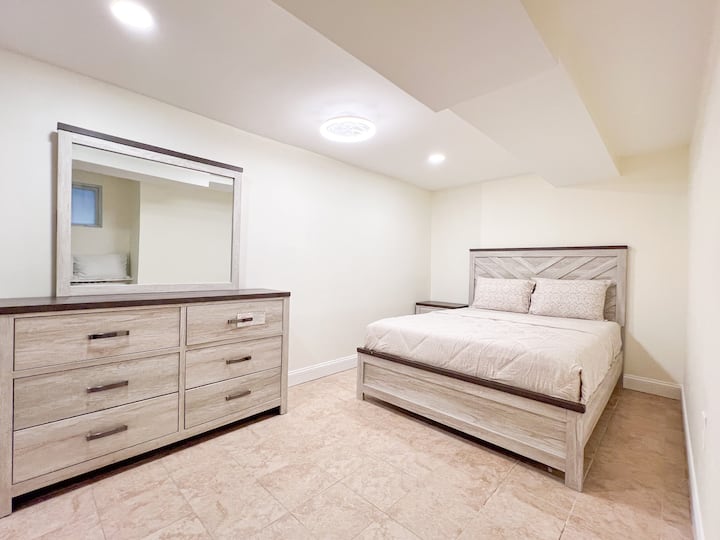 Nw Dc | Cozy Guest Suite | Private Exit - Washington, D.C., DC