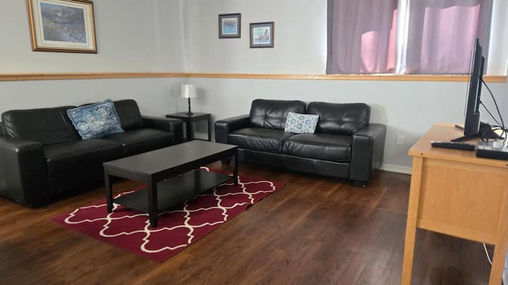2 Bedroom Basement Apartment Fully Furnished. - Provost