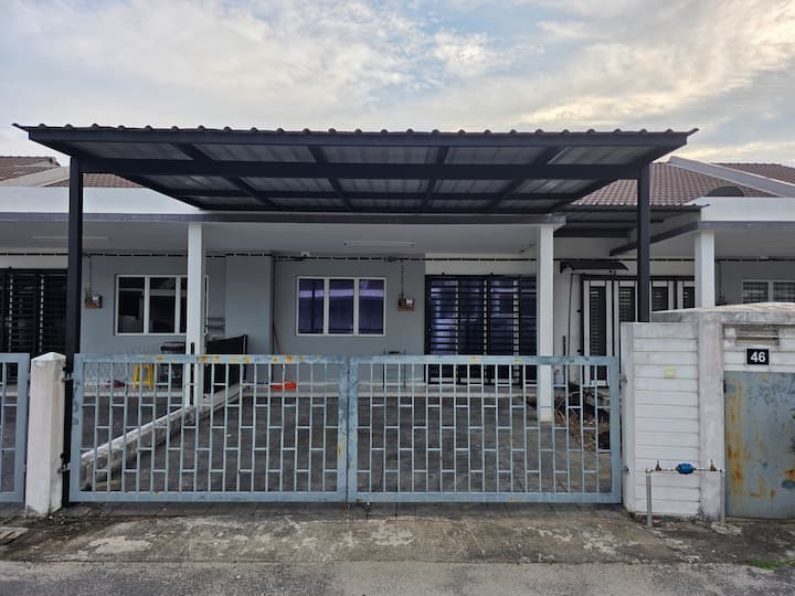 Homestay Zea - Gambang