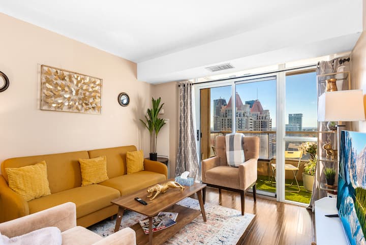 Premier Skysuite 3br | Horizon Views + Parking - Mississauga