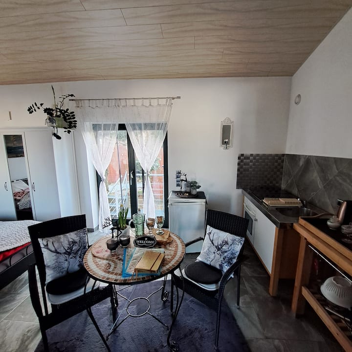 Gemütliches Appartement Im Ehemaligen Zehnthof - Euskirchen