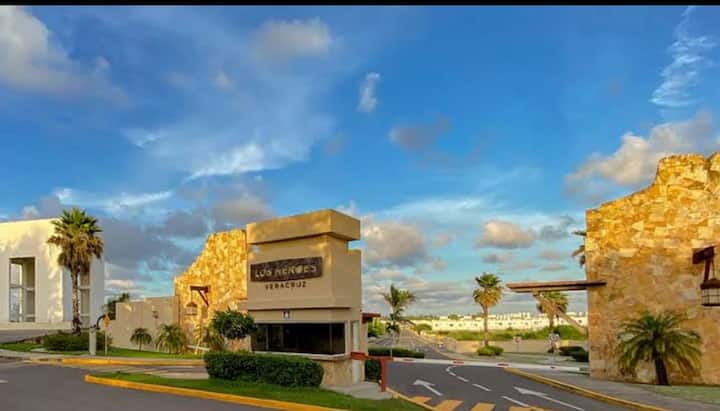 Depa Con Alberca + Cd. Industrial + Facturación - Costa Dorada