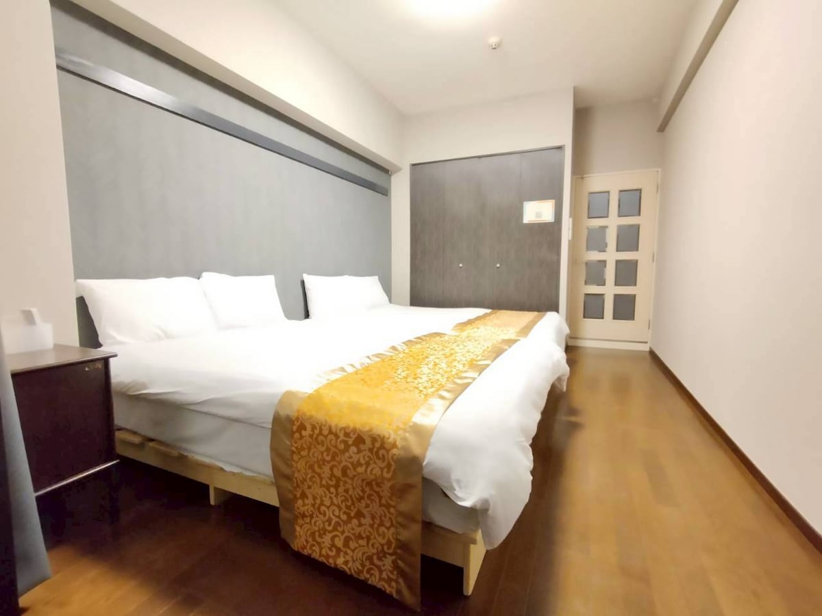 NEW OPEN! Kuromon Market 2 min walk! Dotonbori is a 7-minute walk ...