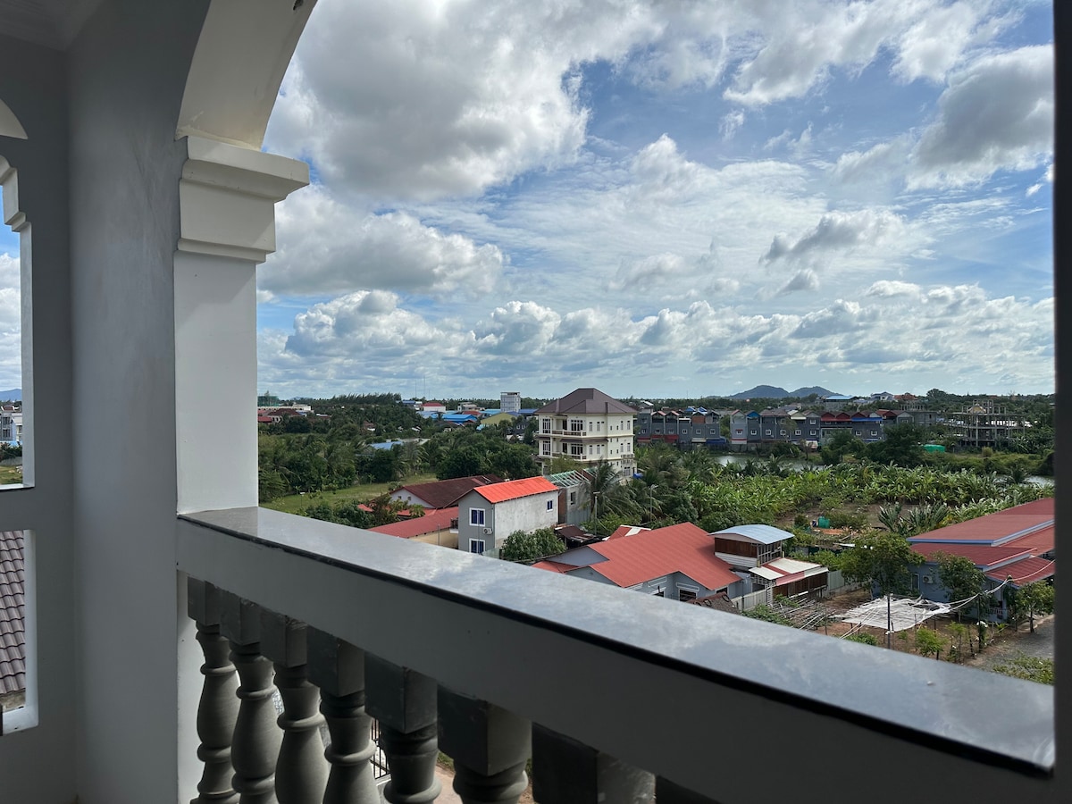 Kampot High Balcony, King Bed - Flats for Rent in Andoung Khmer, Kampot ...