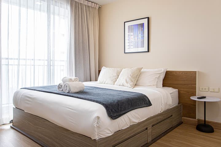 3-min Walk, Near Bts, Heart Of Nana - Bangkok