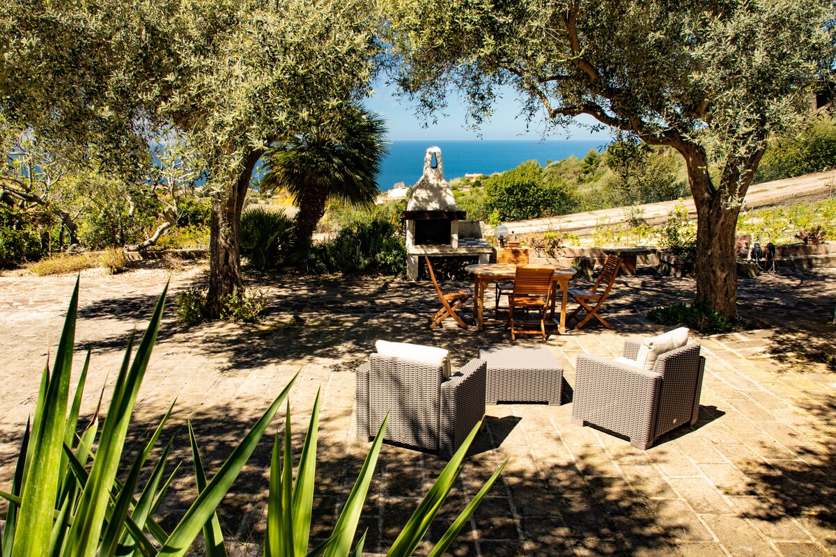 Badde Nuraghe residencia de campo con vistas al mar - Casas de campo en ...