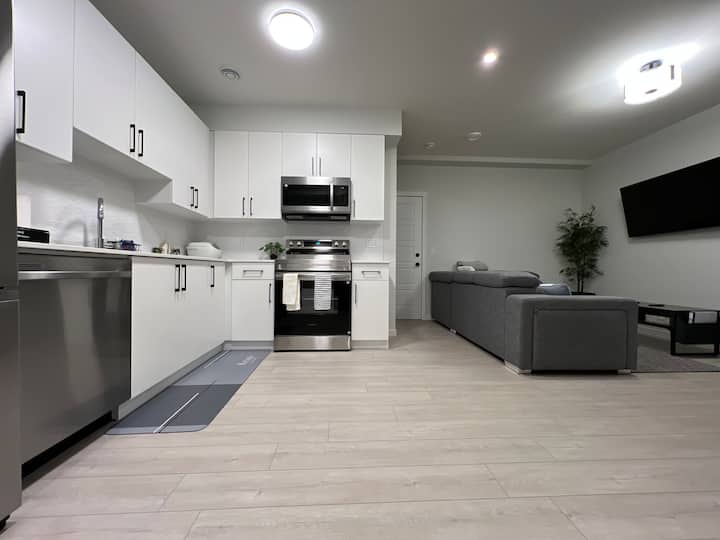 Blessed Nest Yeg - Edmonton