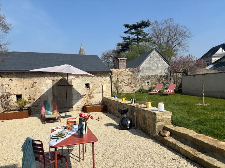 Le Refuge Du Prieuré:gîte De Charme & Jardin Clos - Maine-et-Loire