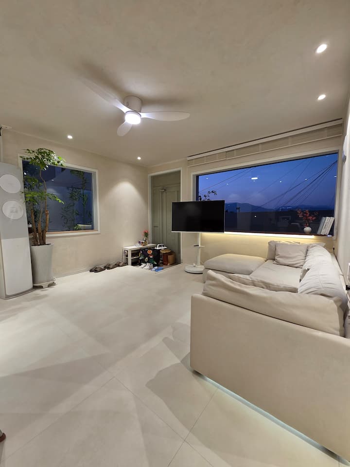 영도 청학동 남포 부산역10분ㅡ 북항 야경- 방2, 거실1 - Busan