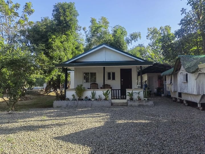Tiny Home And A/c Kubo - Iba
