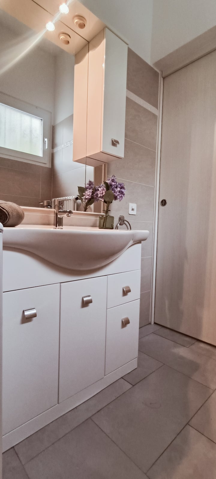 Piccolosogno | Superrabatt 1 Monat | 7 Min Bahnhof - Orselina