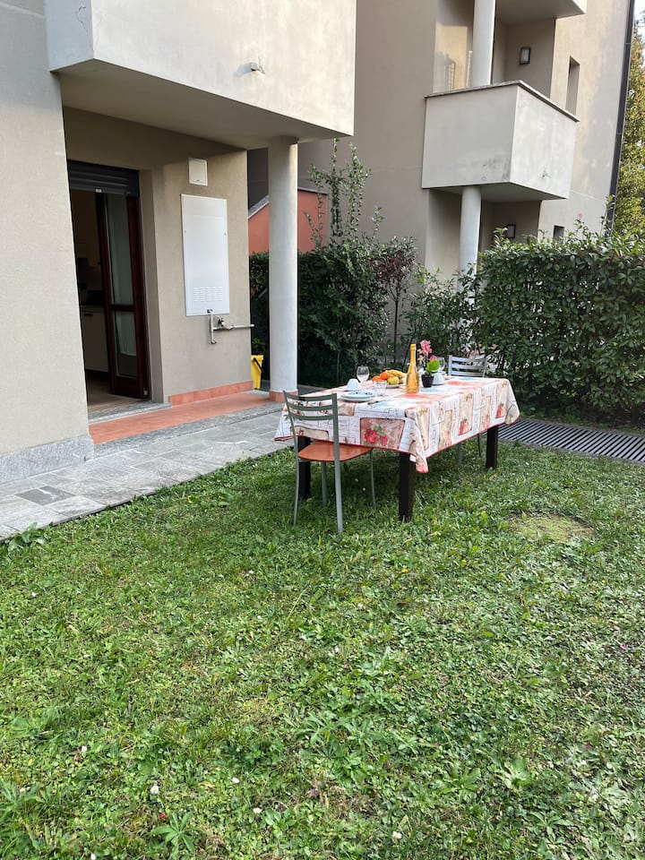 Maria’s House In The Center With Garden - Mandello del Lario