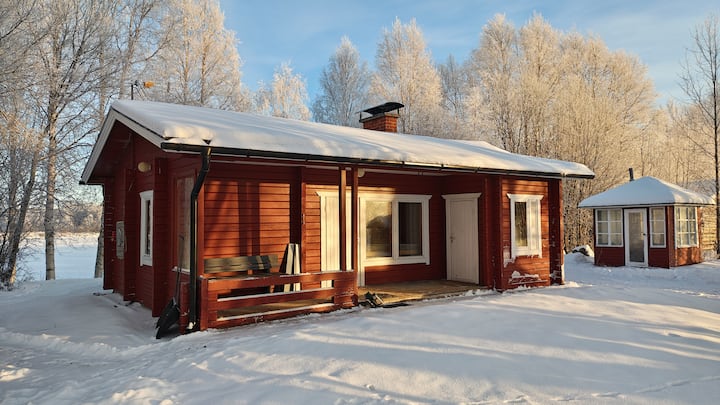 Log Cabin On The Banks Of The Ounasjoki River - Finland