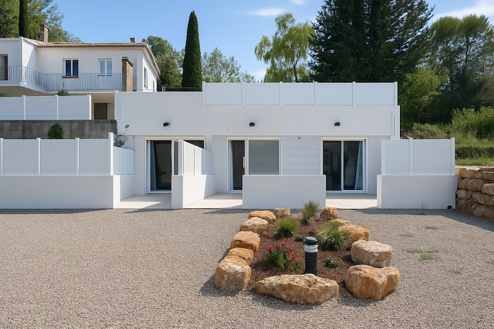 3 Studios Privatifs – Jusqu’à 6 Personnes - La Motte