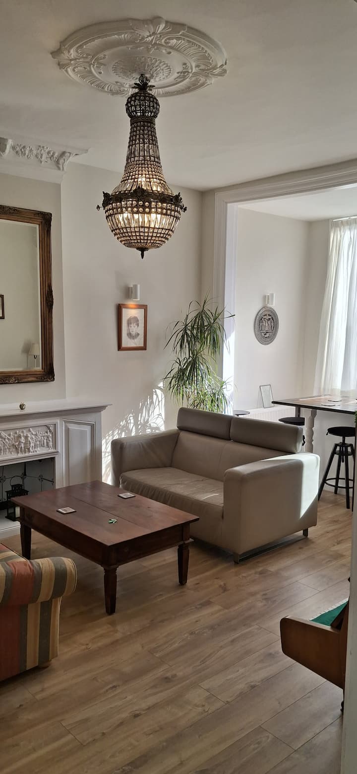 Suite In Classic Dutch House By The Beach - The Hague