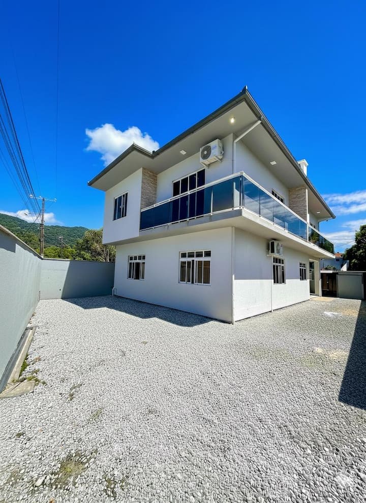 Casa Em Palmas/governardo Celso Ramos - Governador Celso Ramos