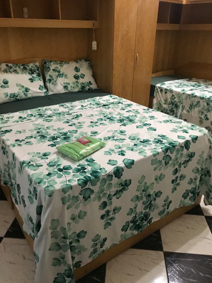 Quarto Família Simples, é Um Verdadeiro Refúgio. - Brasil