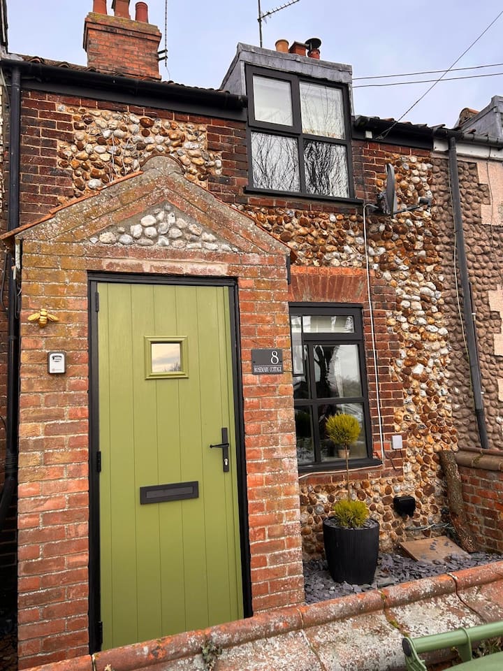 A Charming Cottage In The Heart Of North Norfolk. - Fakenham