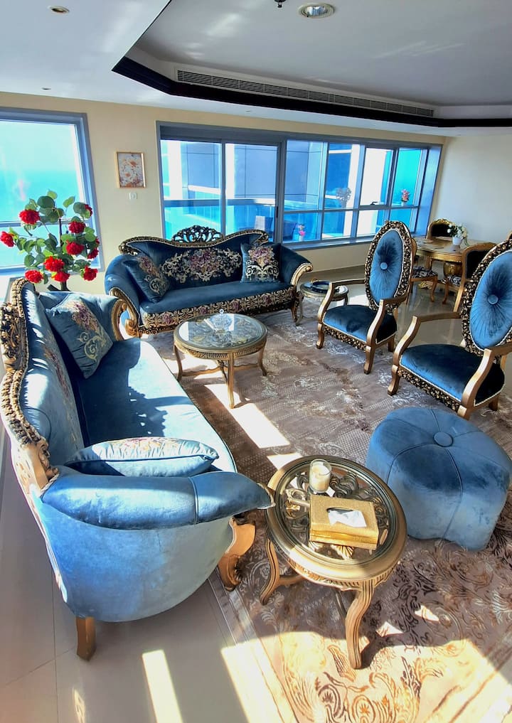 Luxury Big Apartment On The Beach - Ajman