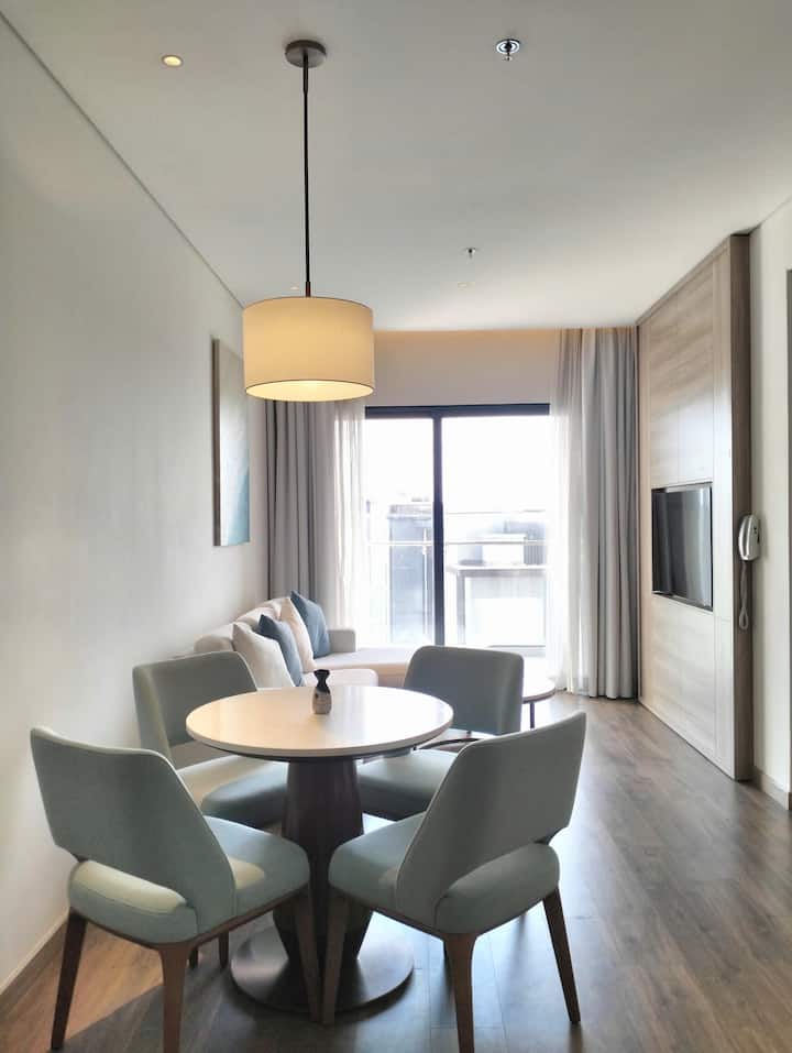 Aura Stay-2br/family Suite/beachside/full Kitchen - Chine