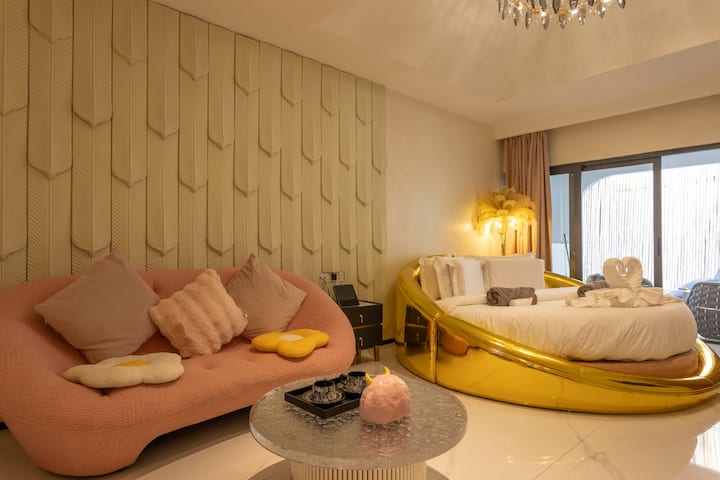 直通泳池豪华圆床房 A01 - Kata Beach