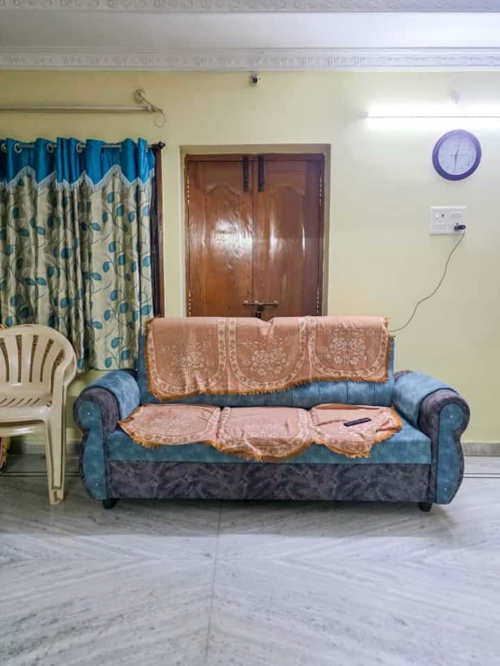 Spacious 2bhk Retreat In The Heart Of The City - Vijayawada
