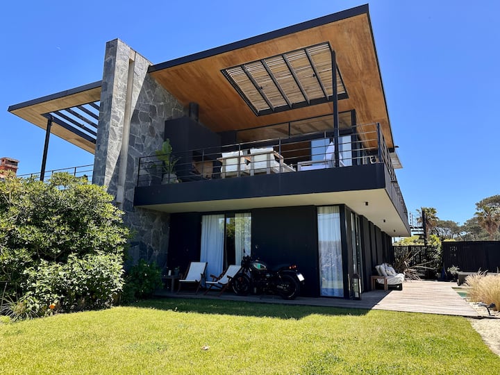 Luxury Beachfront Villa Con Vista Al Mar - Faro de José Ignacio