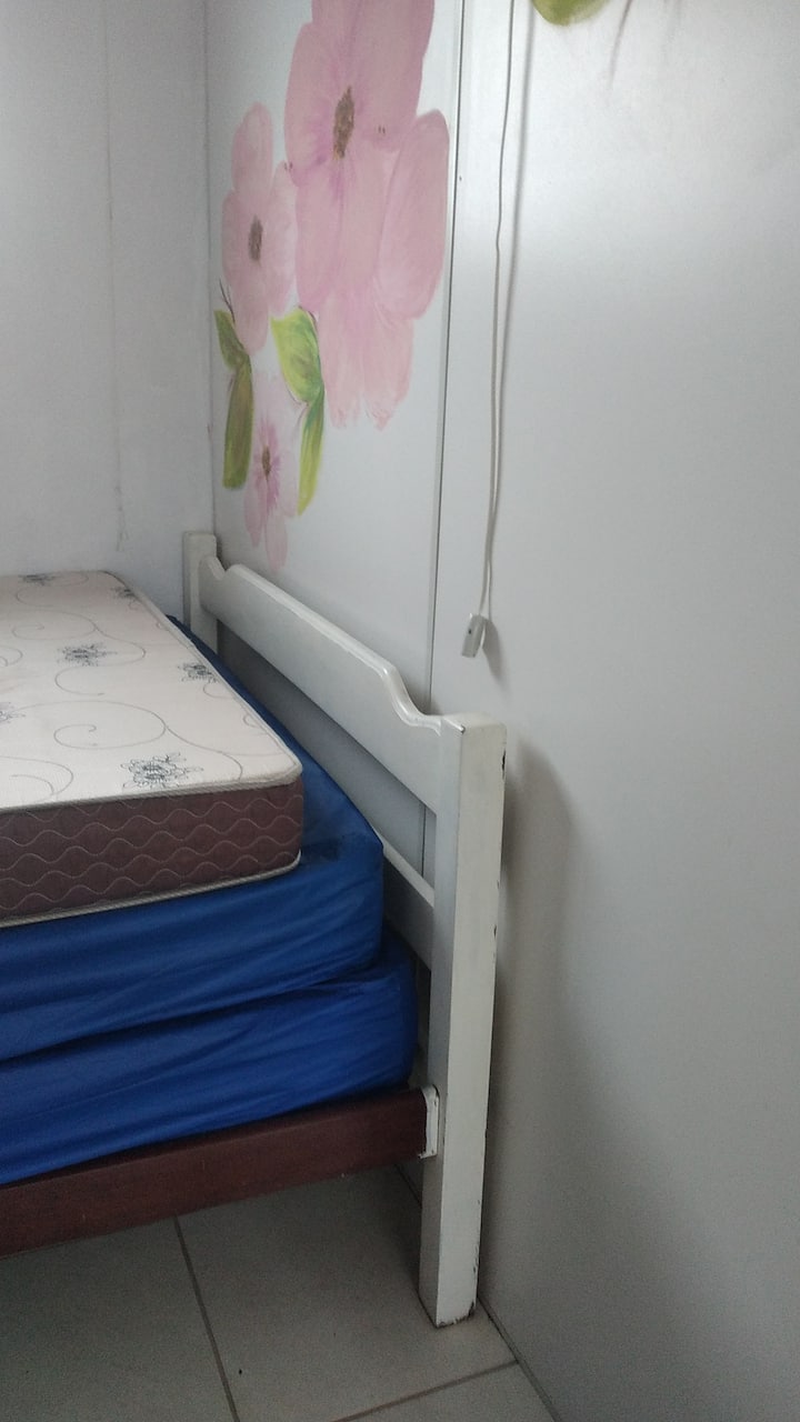 Apartamento Kitnet  Matinhos Balneário Costa Azul - Matinhos