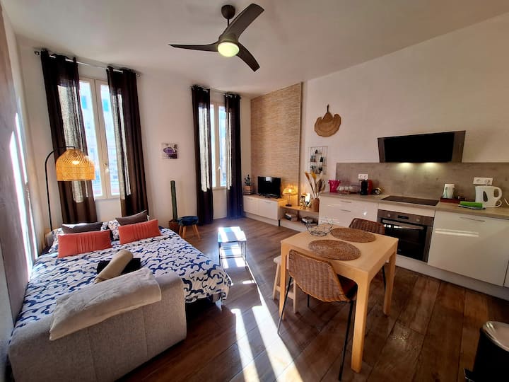 Grand Studio Place Des Cardeurs - Aix-en-Provence