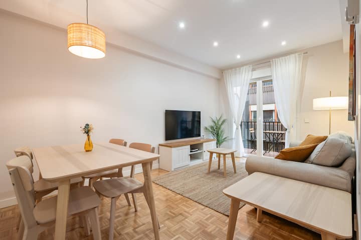 Apartamento Conde Duque, Junto Plaza España - Madrid