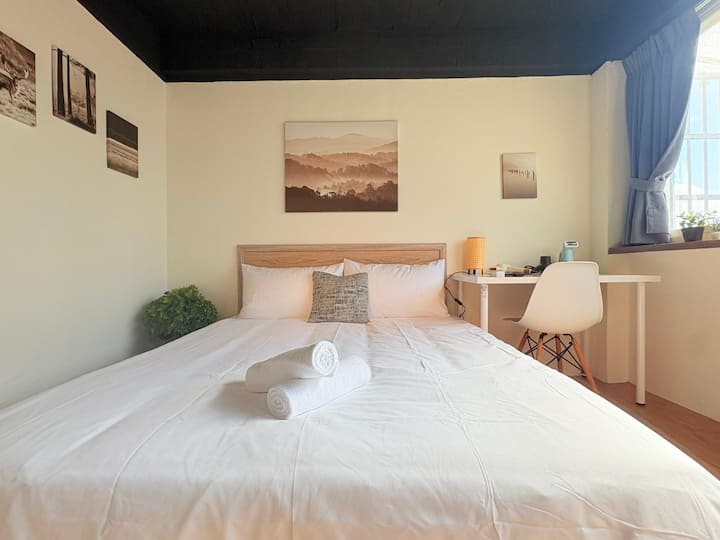 J820/西門町/工業風/台北車站/mrt西門站走路8分/電梯大樓/1-2人 - Taipei