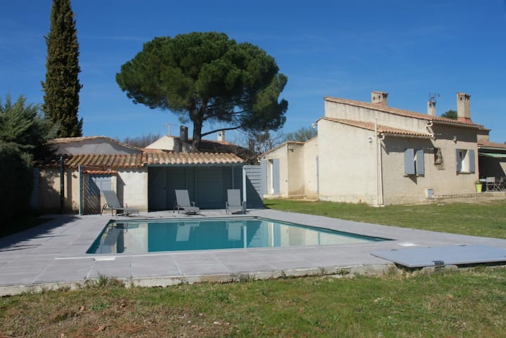 Villa Avec Piscine. - Vaucluse