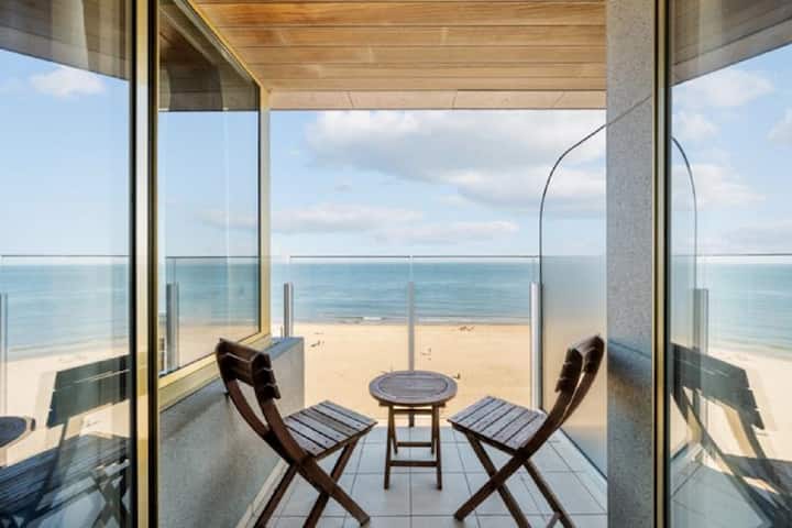 Studio Confortable Avec Vue Imprenable Sur La Mer - Ostende