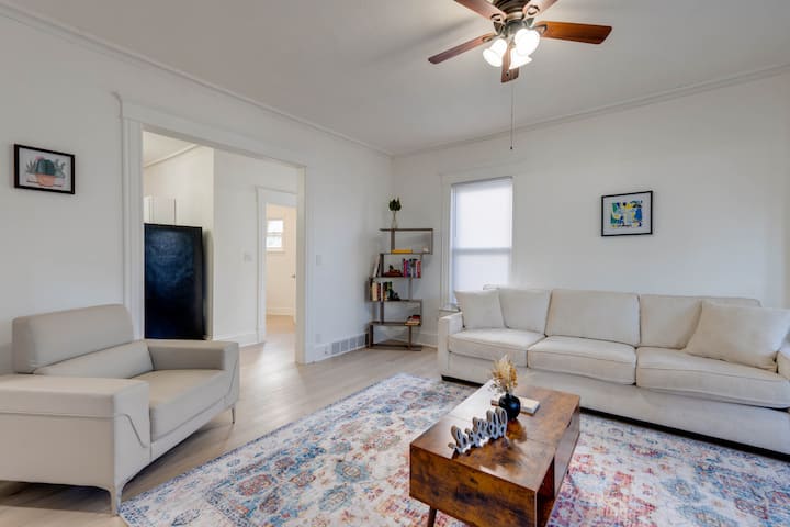 Peaceful Apartment Just Minutes From Downtown - Utica, NY