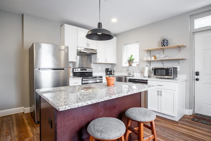 Modern Central 2bedroom  Washer Dryer Freeparking - Columbus, OH