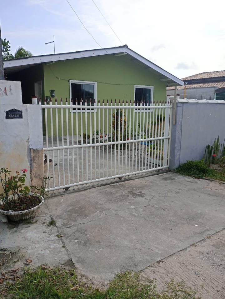 Casa Na Praia Em Matinhos - Matinhos