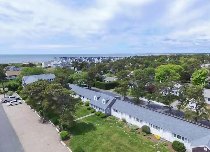 The Nantucket Sound Studio; Walk To The Beach/bars - デニス, MA