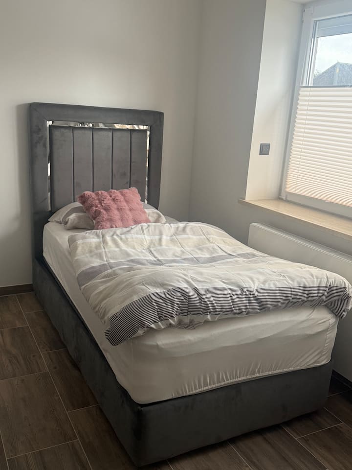 Moderne Komfortwohnung Im Grünen - Lübeck