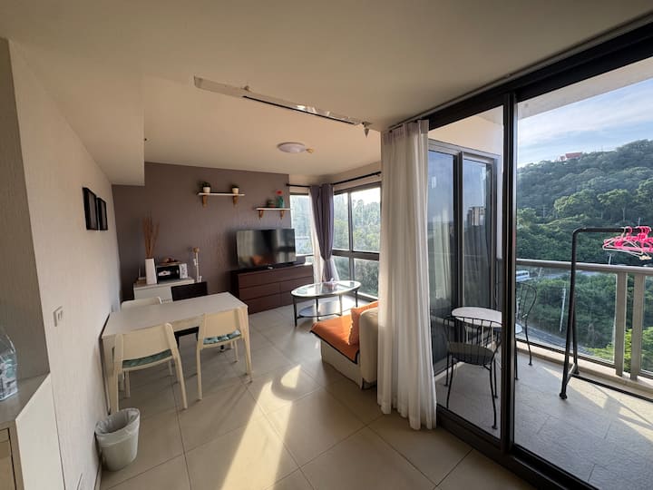 Two-bedroom Apartment Unixx Skyline Whispers #1 - Pattaya City